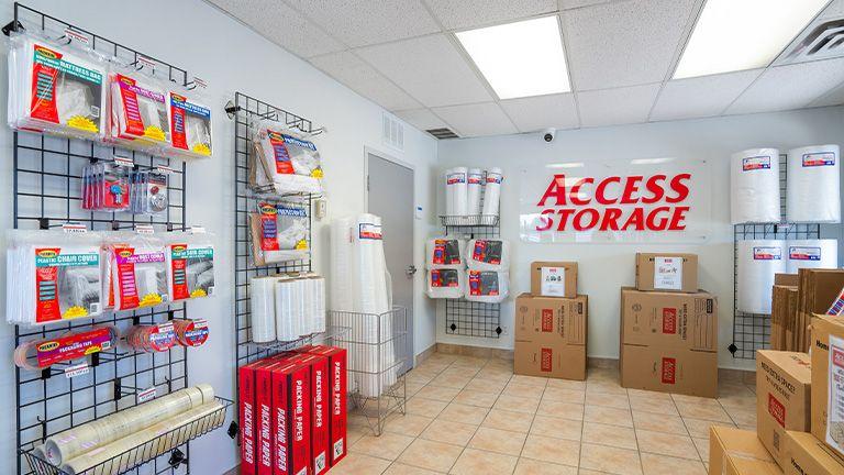 Chatham Storage Units @ 75 Richmond St 4 Weeks Free