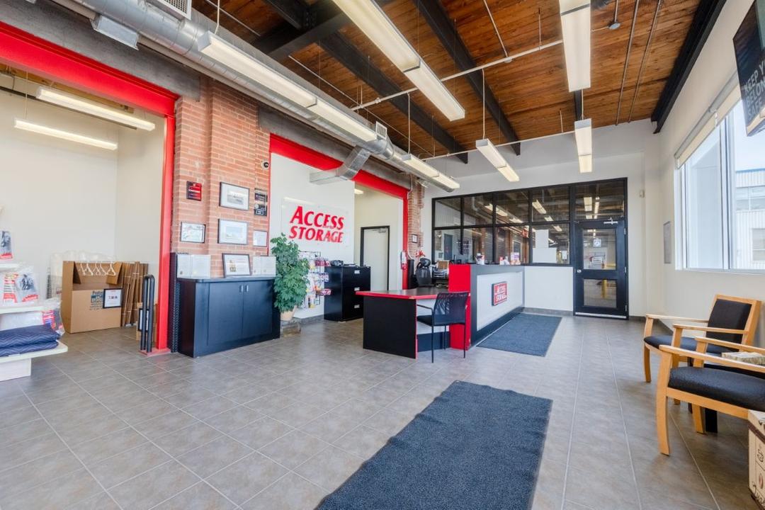 Kitchener Storage Units Near You | 11+ Locations 4 Weeks Free!