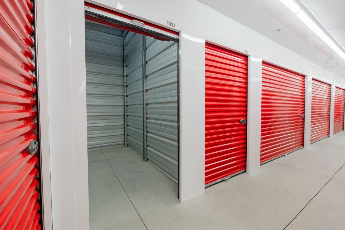 St. Catharines Storage @ 122 Cushman Rd 4 Weeks Free